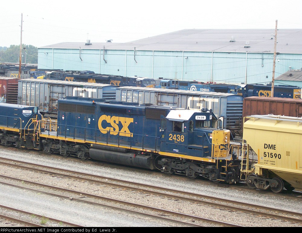 CSX 2438